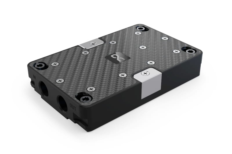 Water cooling for computers and servers directly from Alphacool