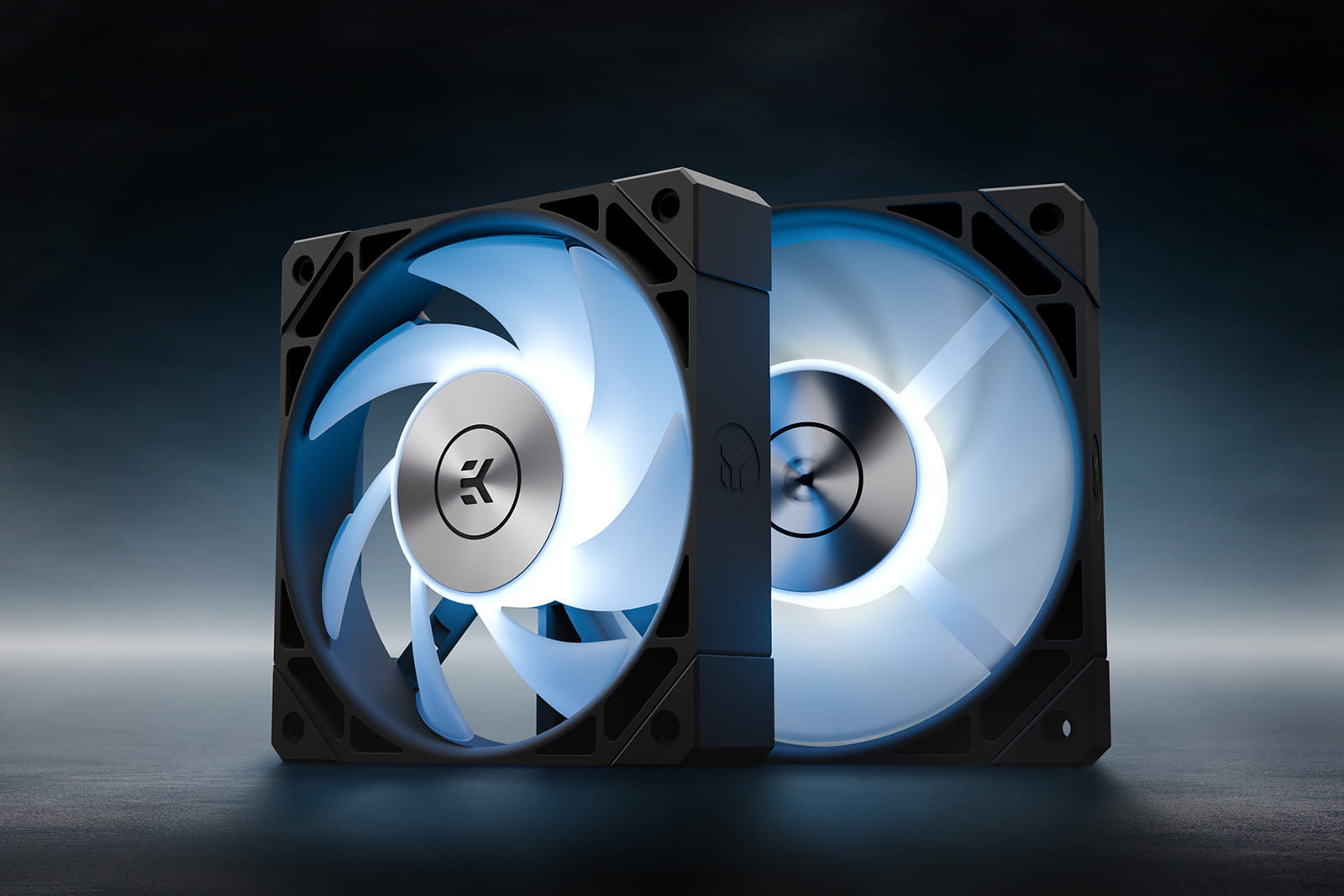 EK-Quantum Phase 120 D-RGB - Black (550-2200 rpm) | Aquatuning